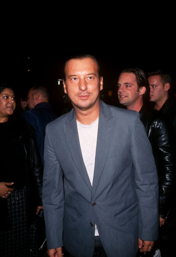 Helmut Lang e a reinvenção do casual - ELLE Brasil