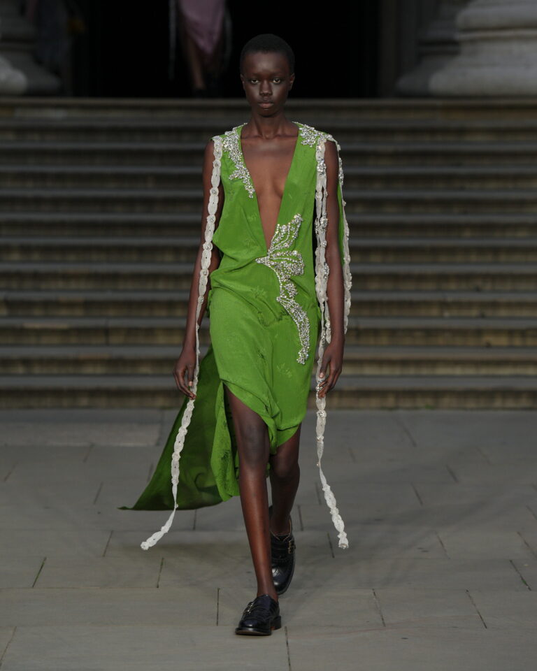 As principais tendências de moda do verão 2025 - ELLE Brasil